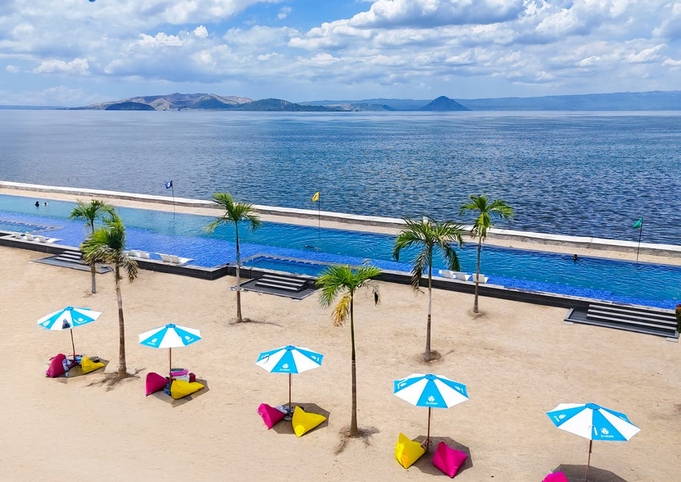 Infinity Pool – J Castles